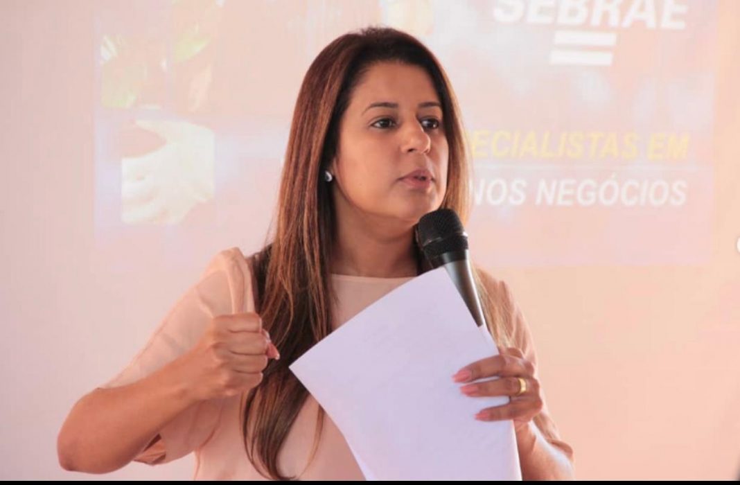 Dr. Lucas confirma Aleandra Sousa como sua pré-candidata a vice para ...